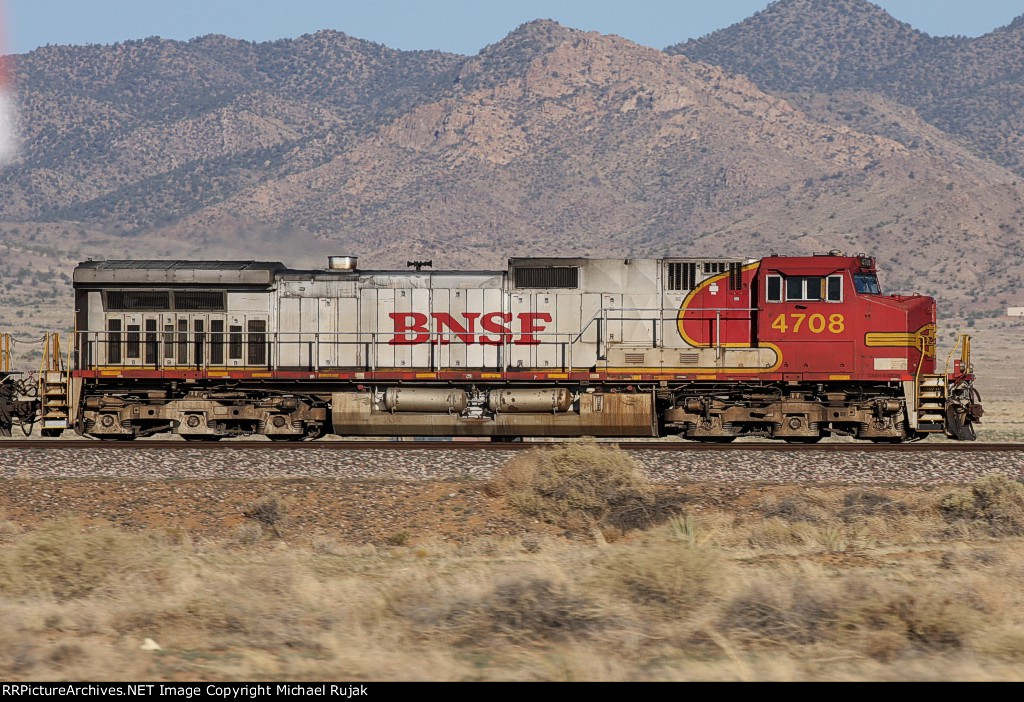 BNSF 4708
